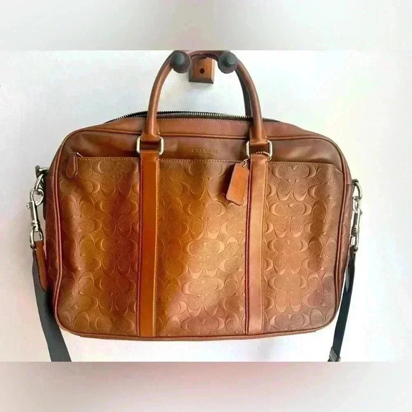 Coach | Bags | Coach F7223 Signature Crossgrain Leather Perry Slim ...